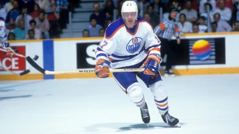 Flashback Friday: Oilers trade Jari Kurri to Flyers