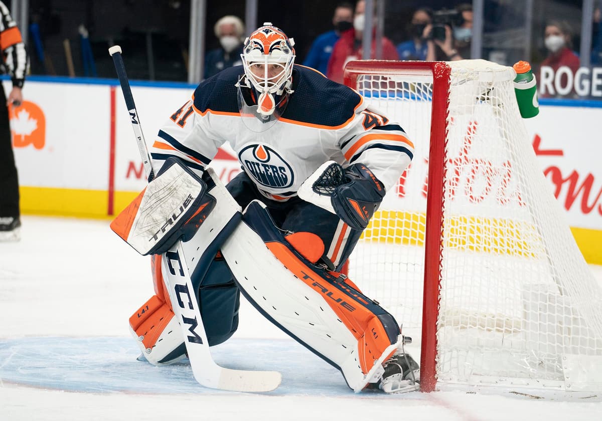 NHL names Vezina finalists and Edmonton Oilers goalie Mike Smith isn’t ...