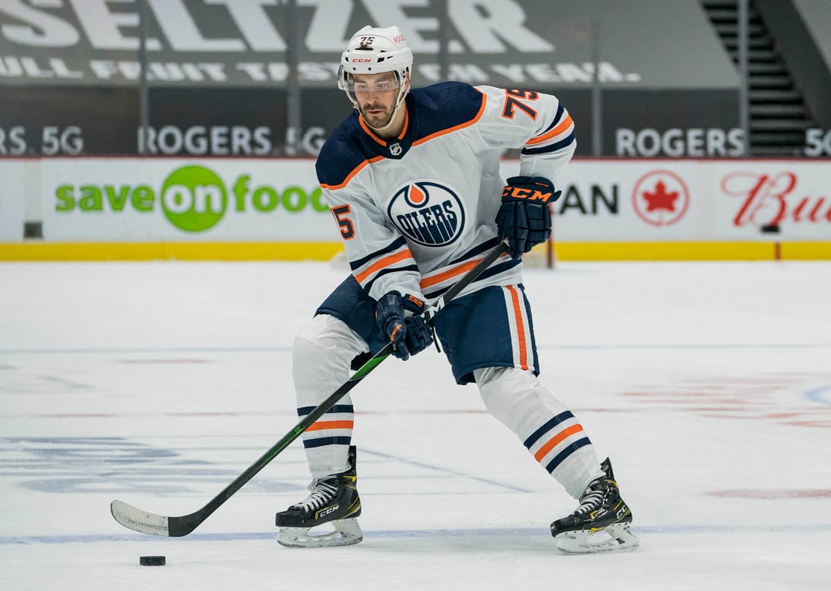 Edmonton Oilers player review and 2021-22 preview: Evan Bouchard