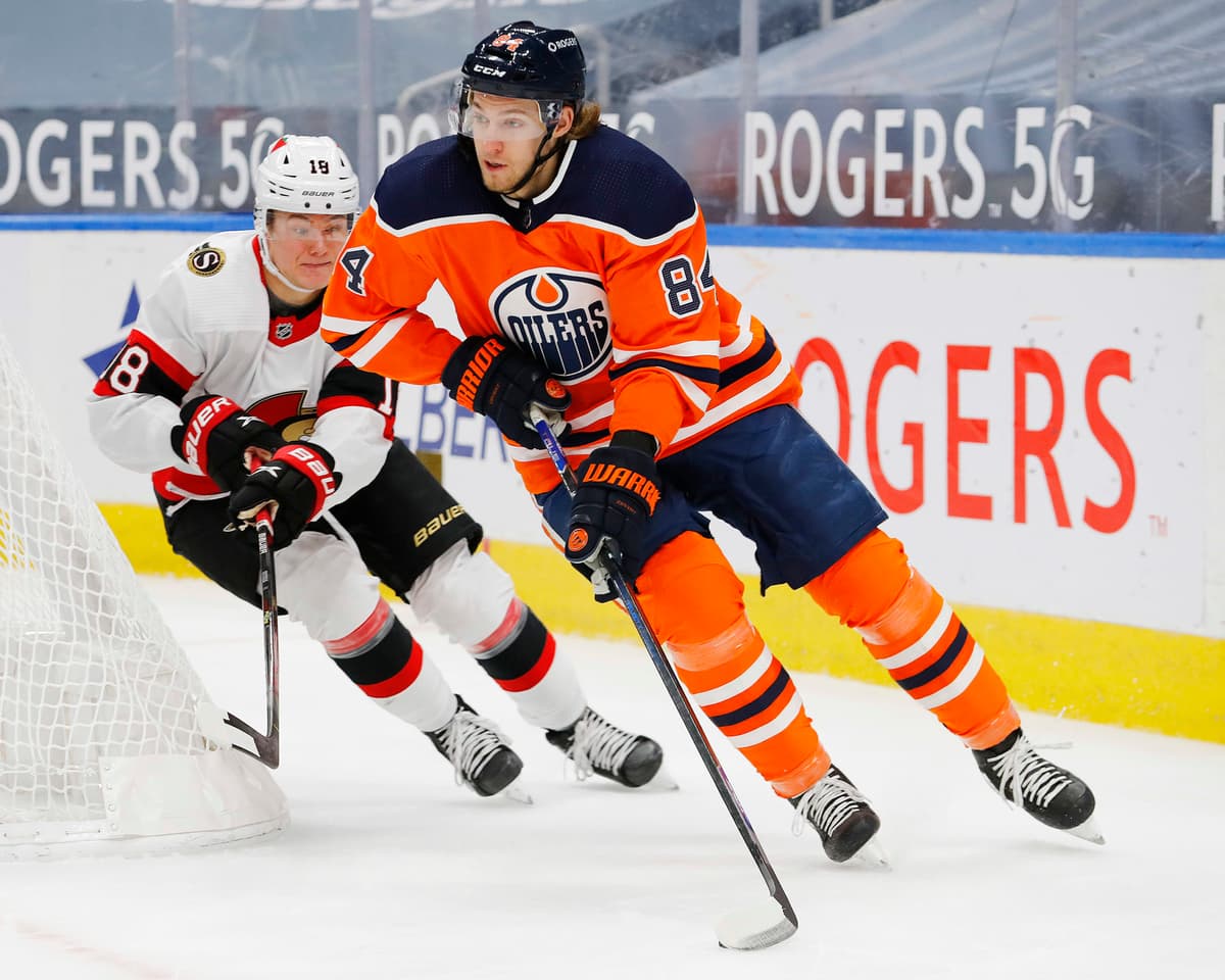 Edmonton Oilers place defenceman William Lagesson on waivers