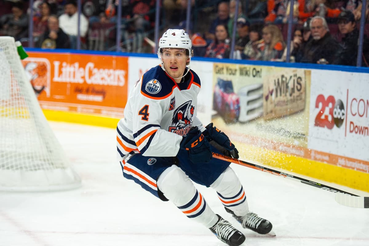 Dylan Holloway to make NHL debut in Game 4 vs. Avalanche