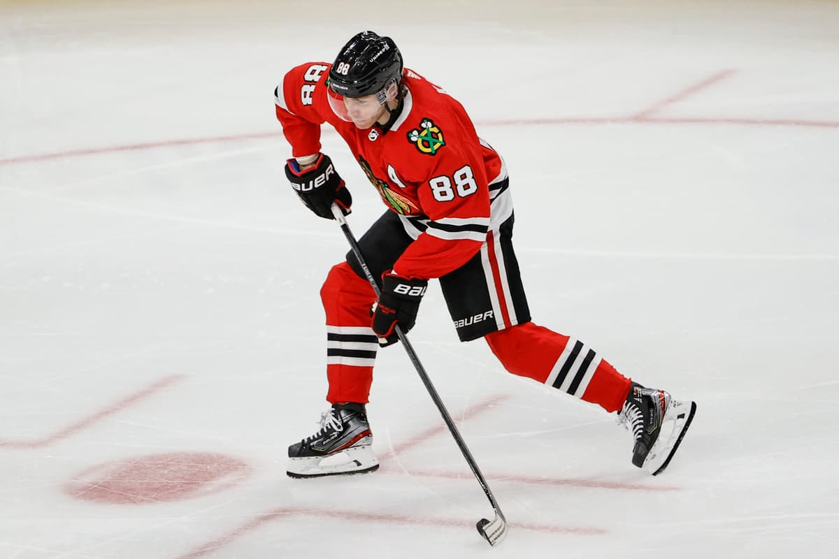 The Advantages and Disadvantages of trading for Patrick Kane