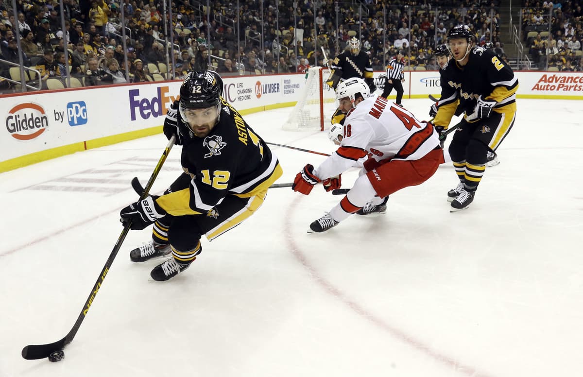 Despite interest from Edmonton Oilers, Zach Aston-Reese signs PTO with ...