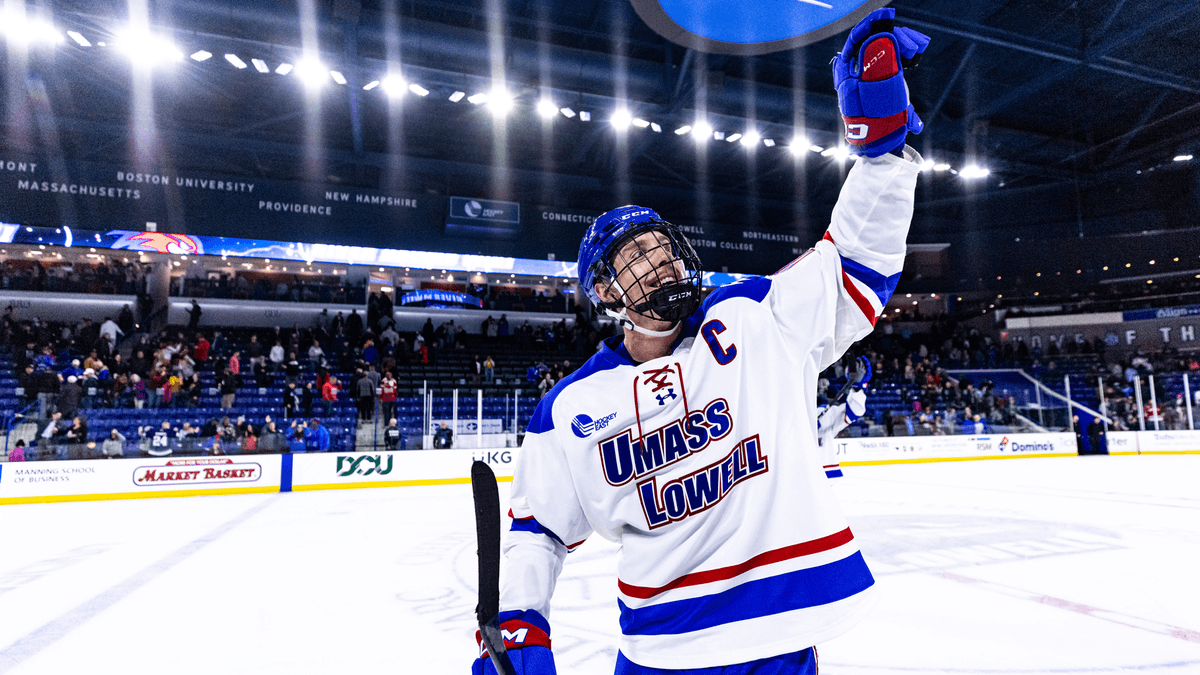Edmonton Oilers sign NCAA free agent Carl Berglund to two-year, entry ...