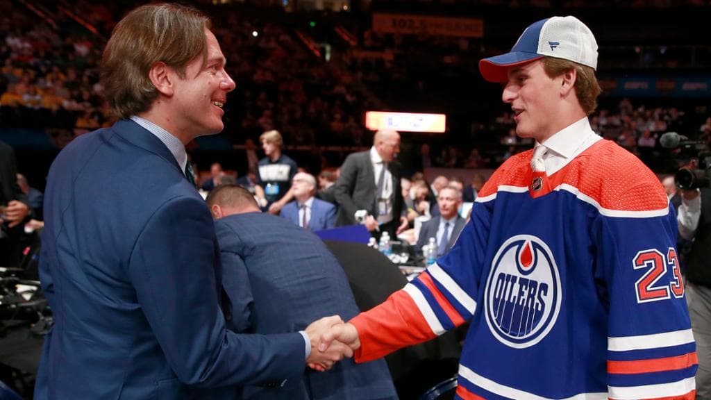 The Edmonton Oilers Prospect Report: Who is Beau Akey?