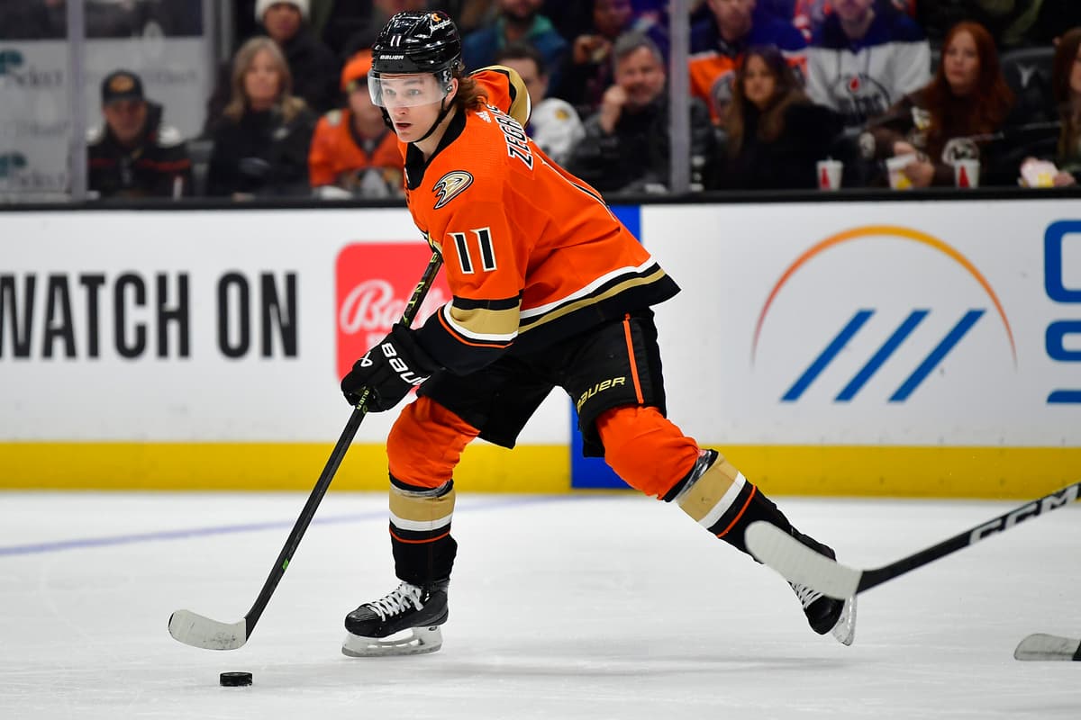 NHL Notebook: Anaheim Ducks sign Trevor Zegras to three-year extension ...
