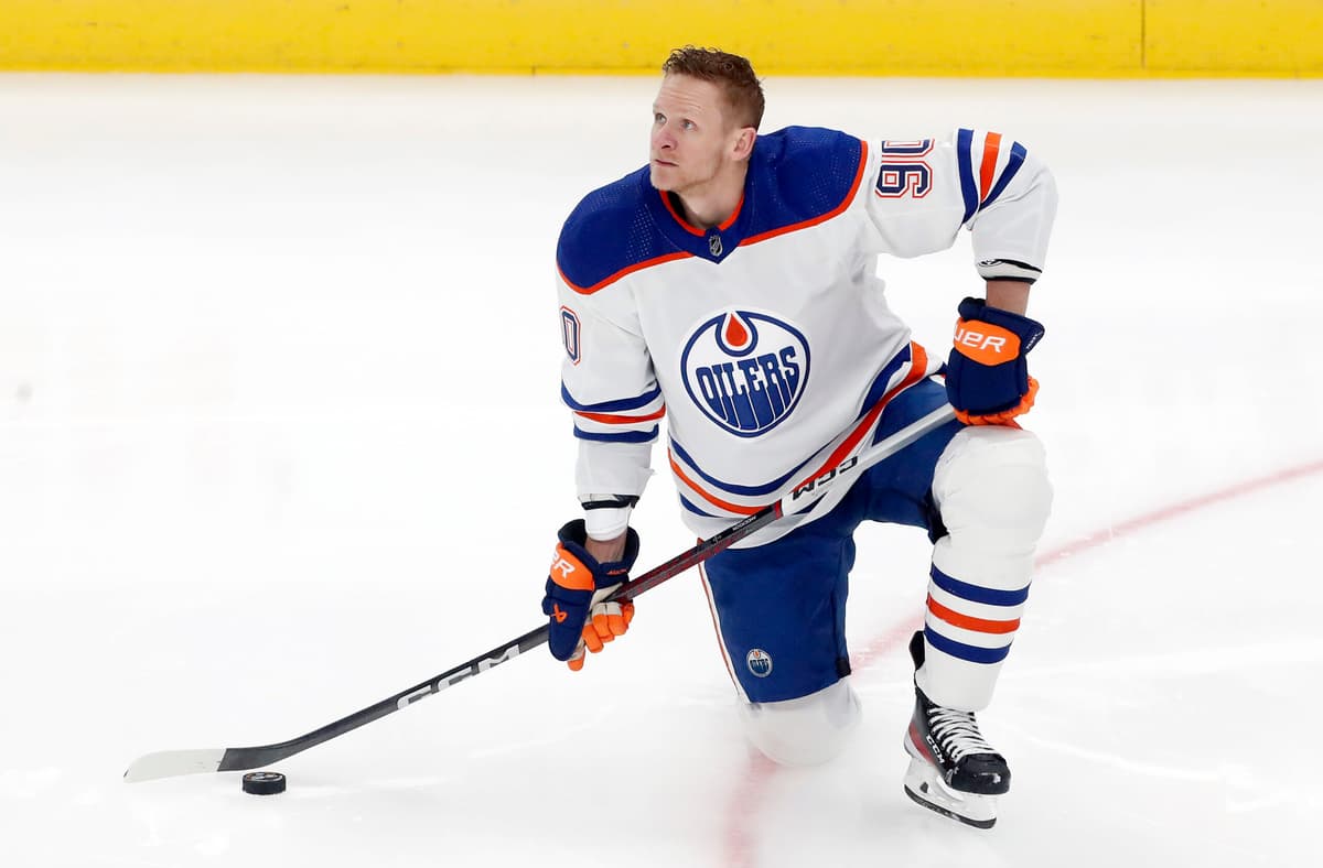Oilers’ Corey Perry plays in his 200th career playoff game