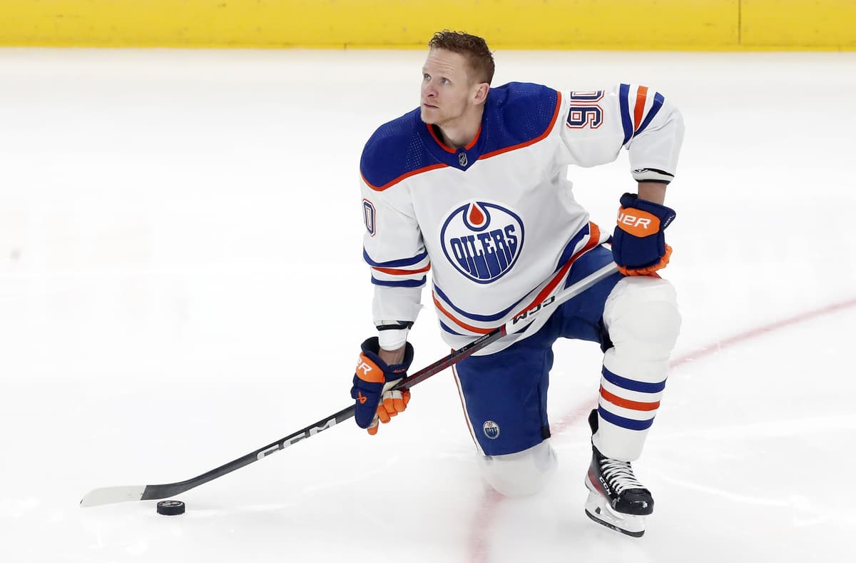Top 15 Oilers stories of 2024: #15 — Corey Perry, Evander Kane exchange ...
