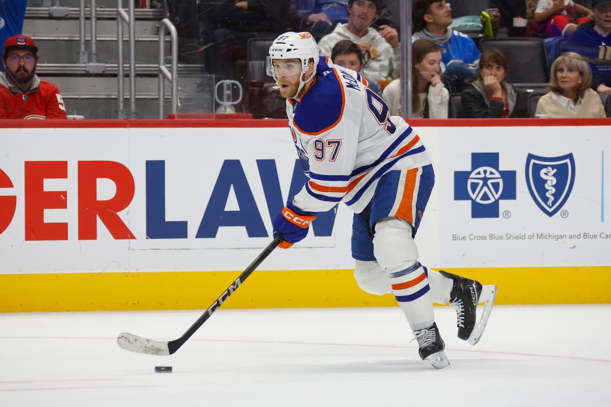 Oilers captain Connor McDavid leaves Monday game with lower-body injury ...
