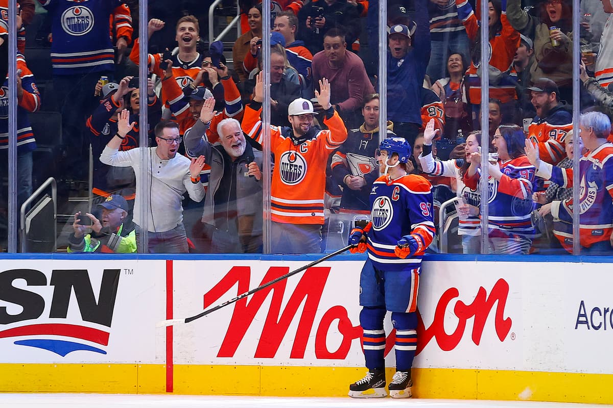 Oilers set to honour Connor McDavid hitting 1,000 point mark