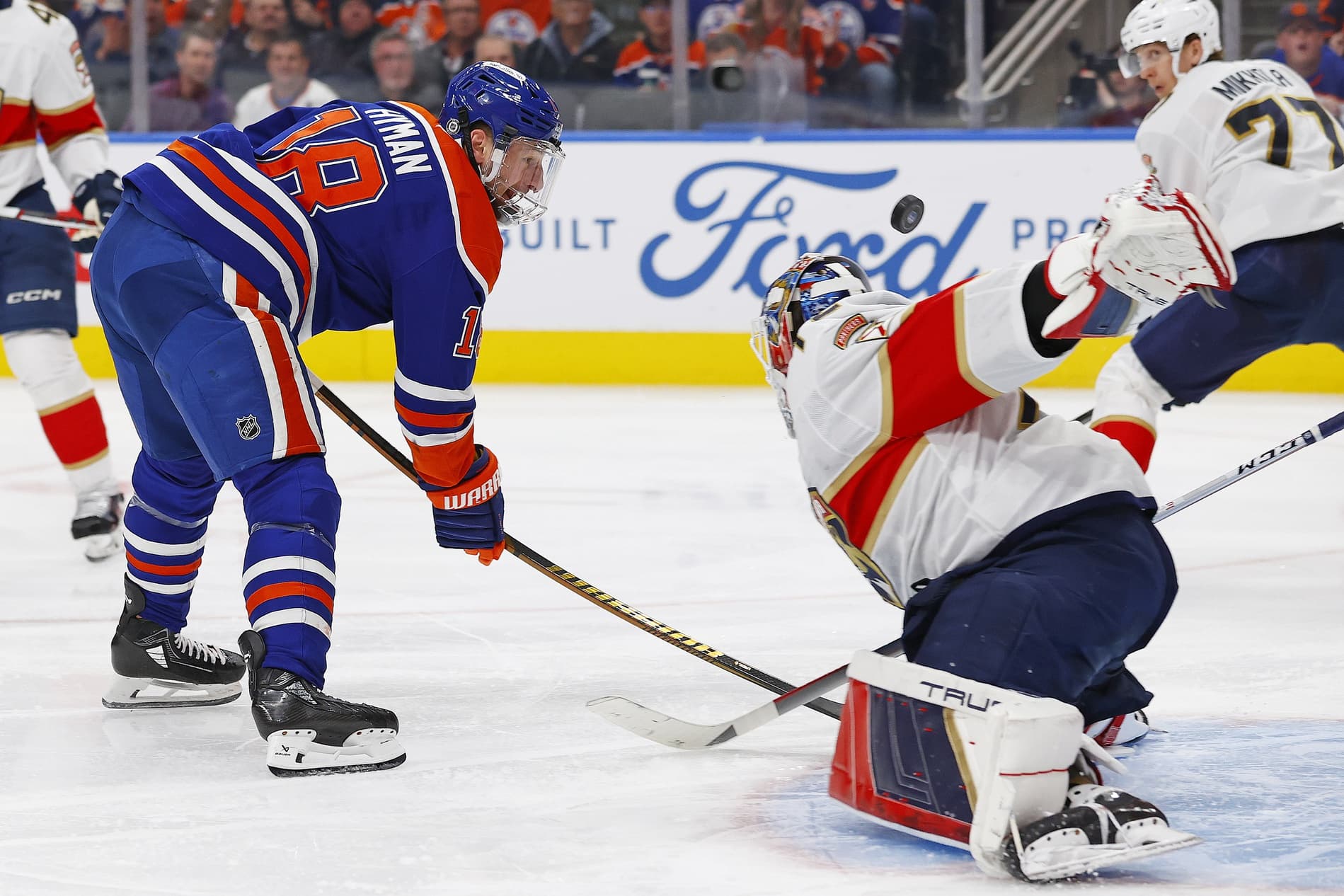 Oilers Notes: Zach Hyman has a broken nose, Connor McDavid and Darnell ...