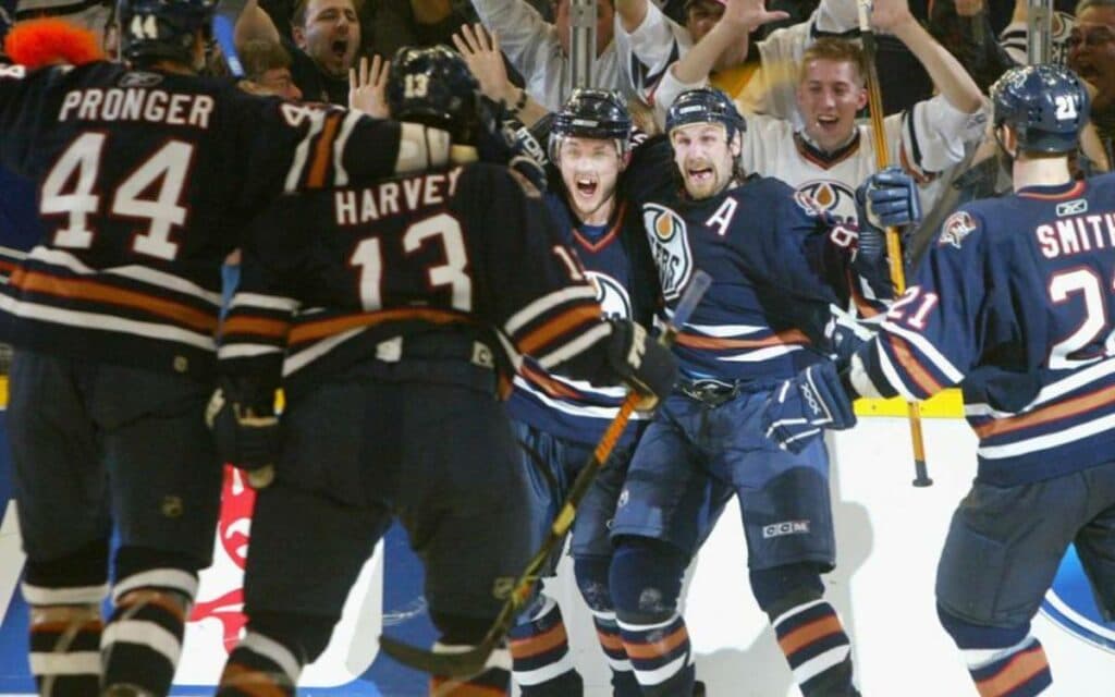 Looking back at the 2-0 playoff series leads the Oilers have had in the ...