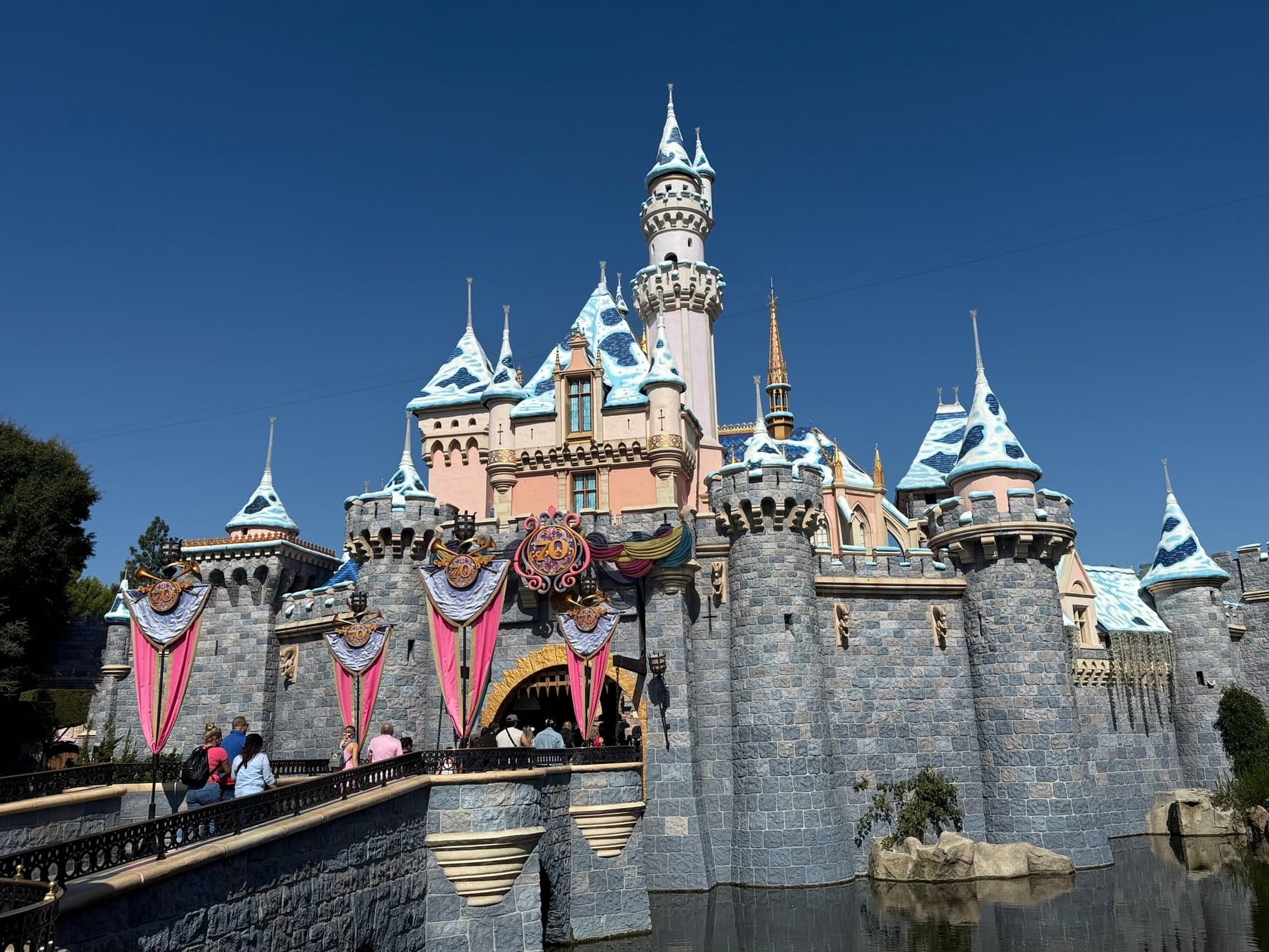 Real Life Podcast: Chalmers’ trip to Disneyland, Oilers imploding, and ...