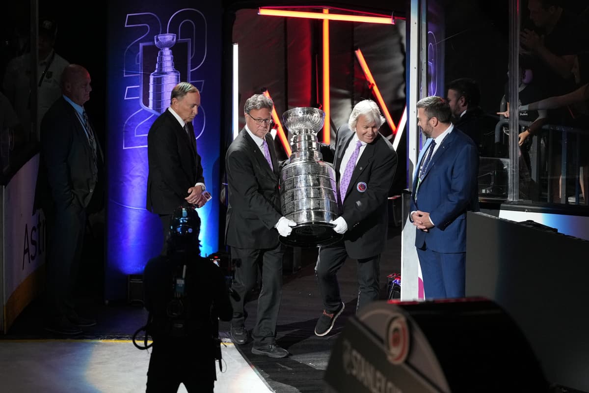 Oilers open with third-best 2026-27 Stanley Cup odds